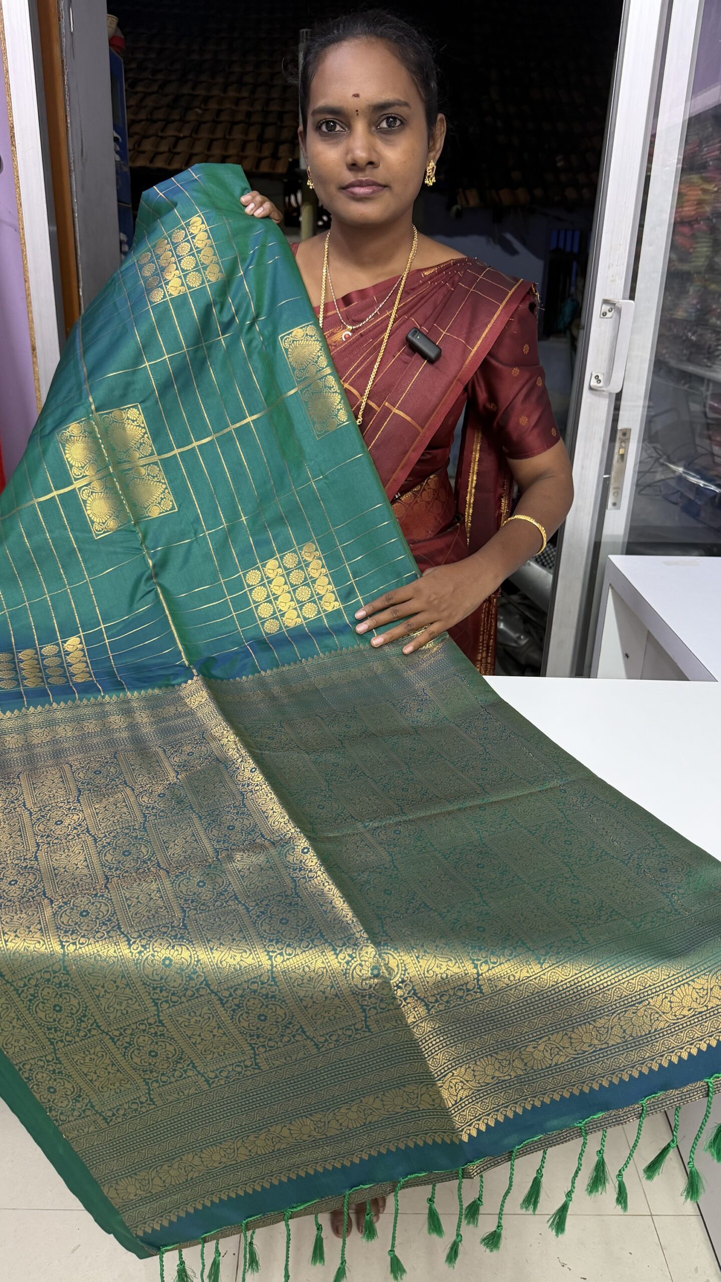 GEETHA10 – Soundarya Sarees